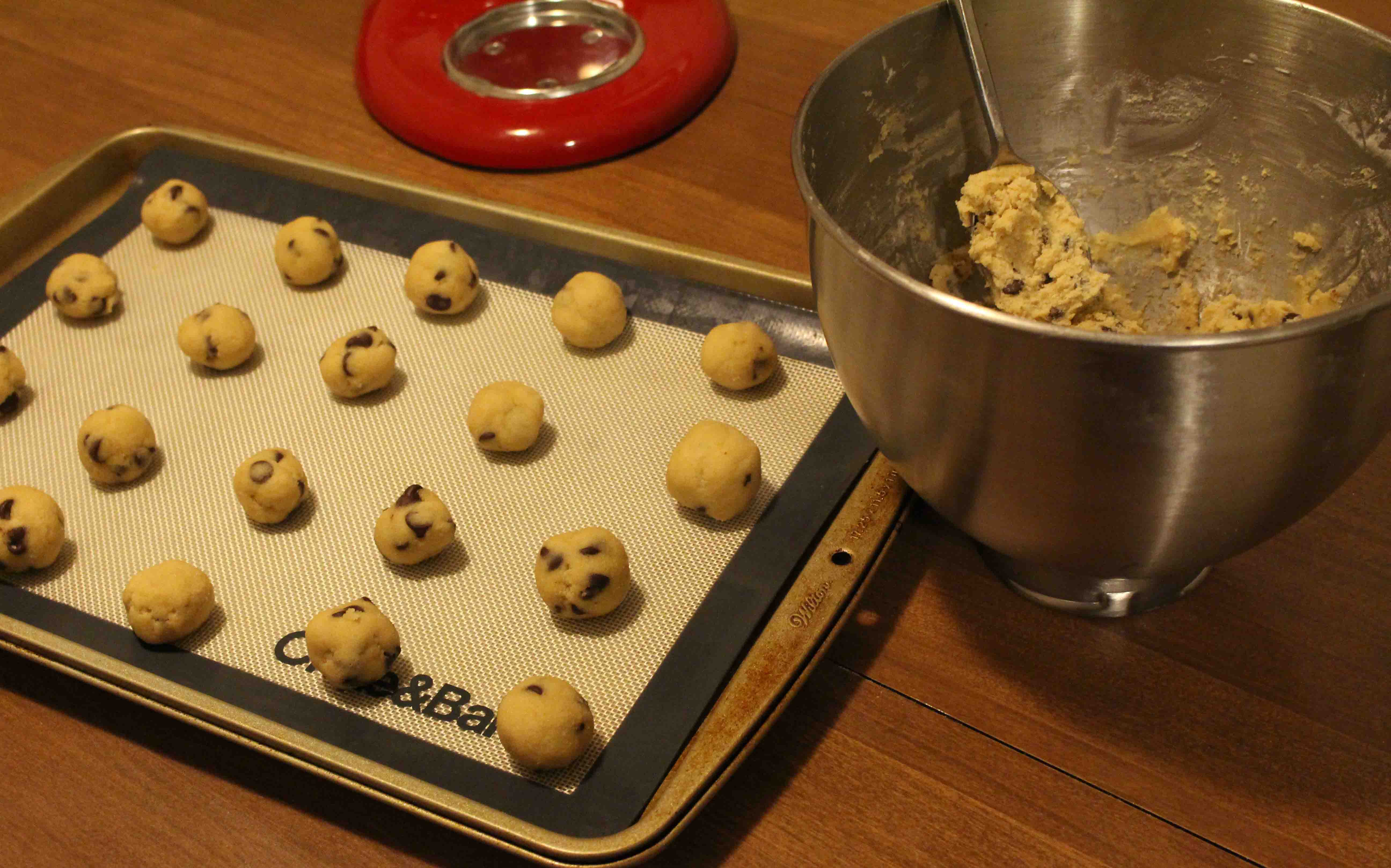 Classic Chocolate Chip Cookies - Where's Emma Now